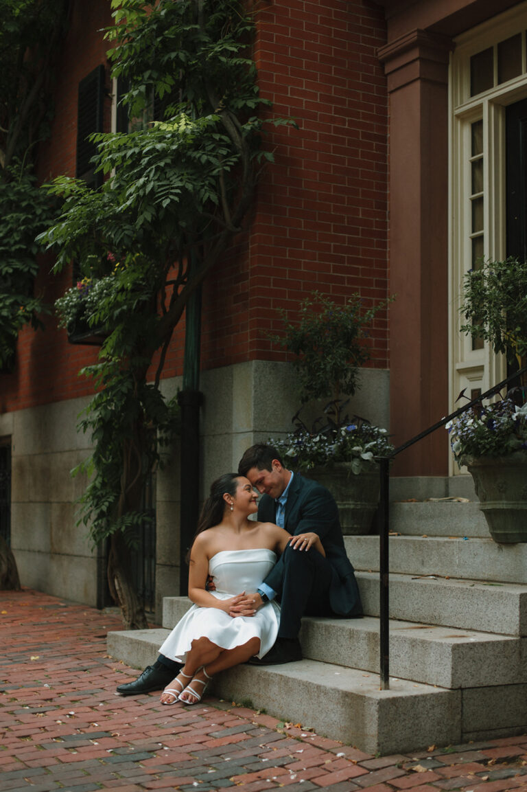 Summer Beacon Hill Engagement Photos | Isabella & Greg - Maddy Bethune ...